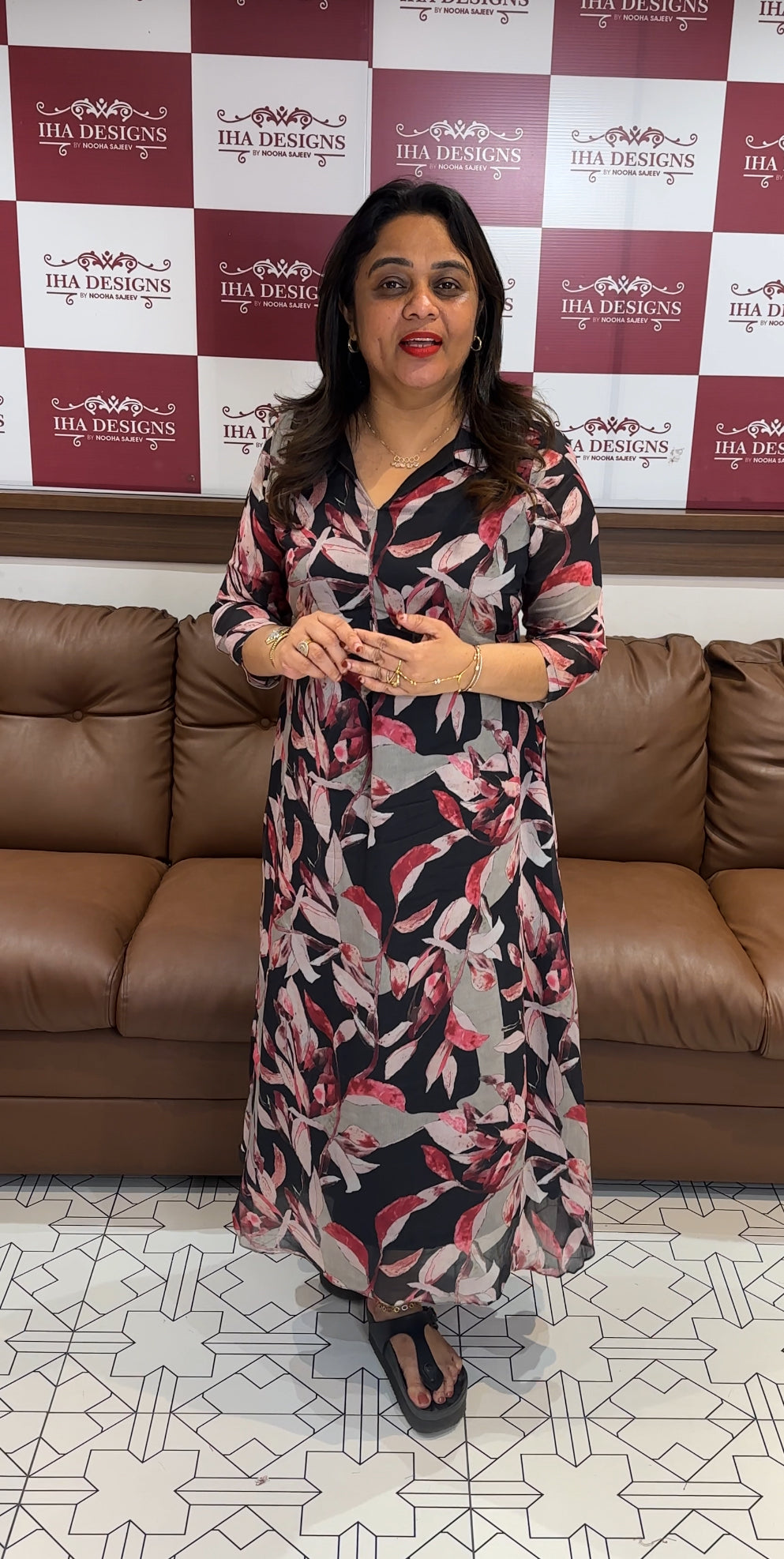 IHA'S IN-HOUSE PRINTED ALINE TOPS - IHA 24725 – Iha Designs Bridal Studio