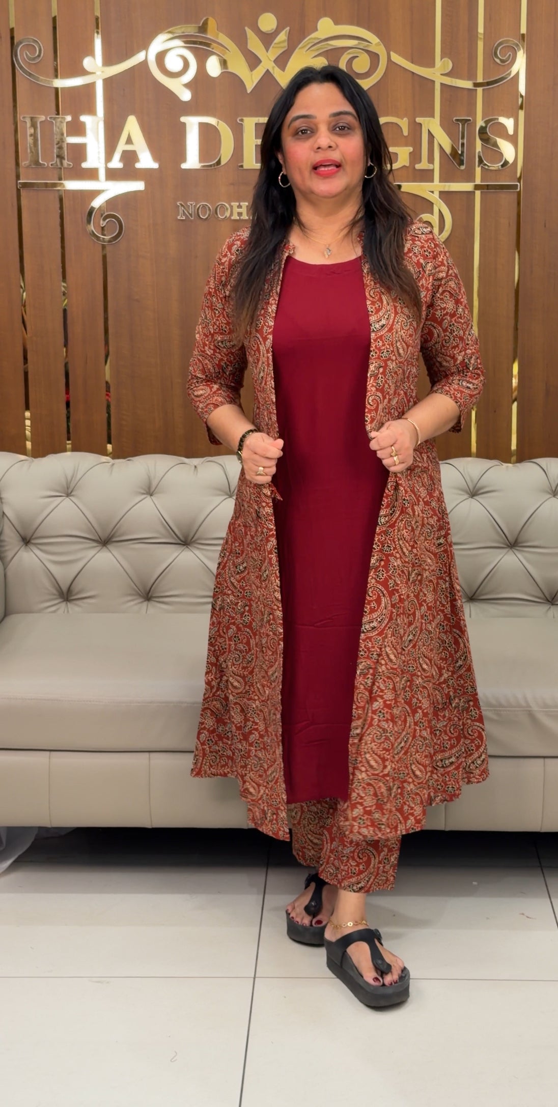 ALINE TOP ,JACKET AND BOTTOM - IHA 28918 – Iha Designs Bridal Studio